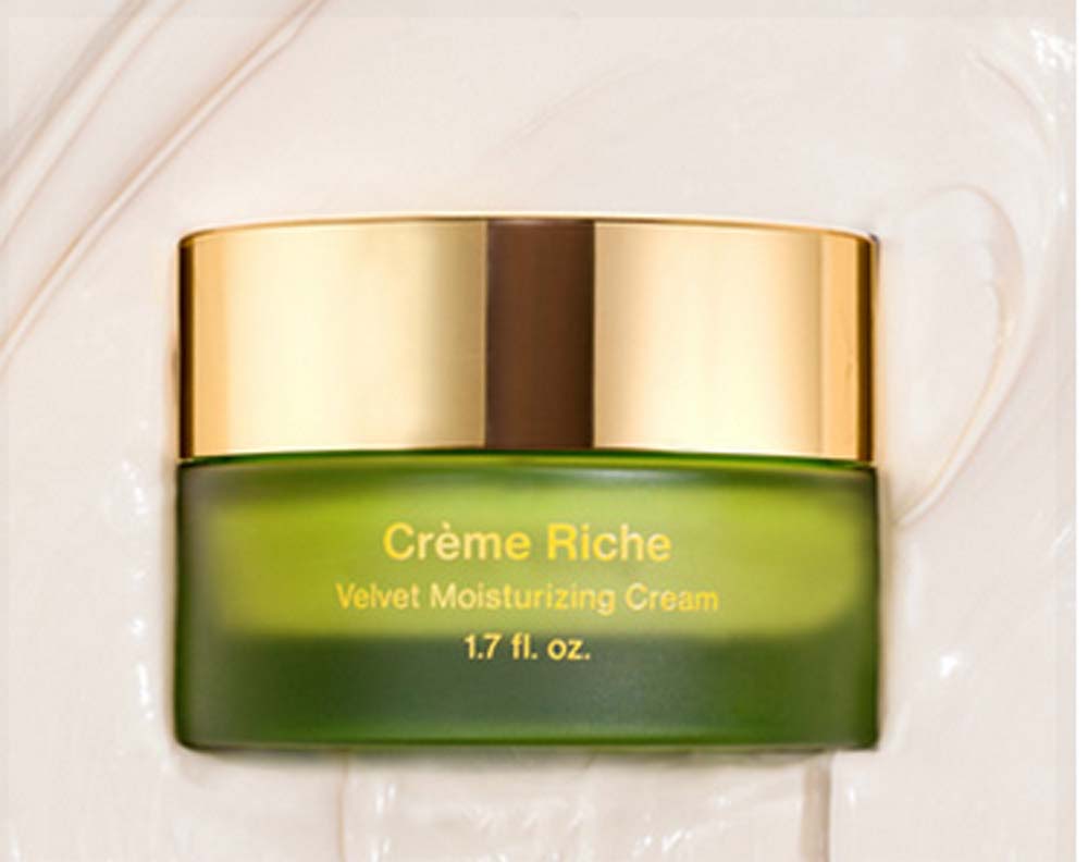 Cos Bar Cosmetic Boutique - Carmel Plaza